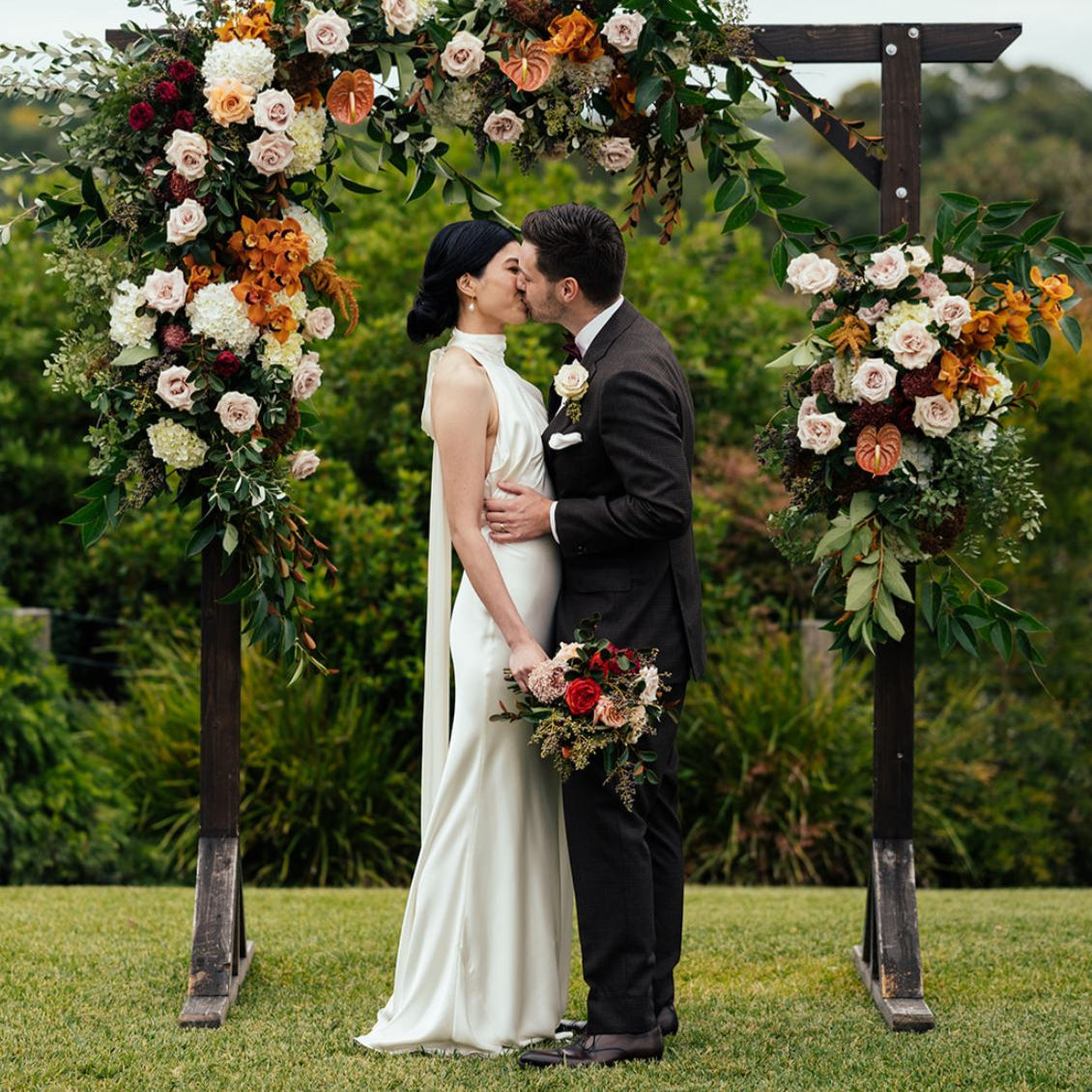 Earthbound Elegance Bridal Bouquet – Floral Atelier Australia